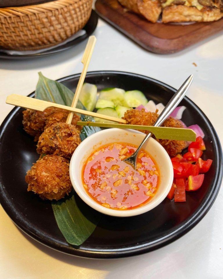 瓦城的新品牌YABI KITCHEN！讓你在這邊嚐遍美味南洋各國料理