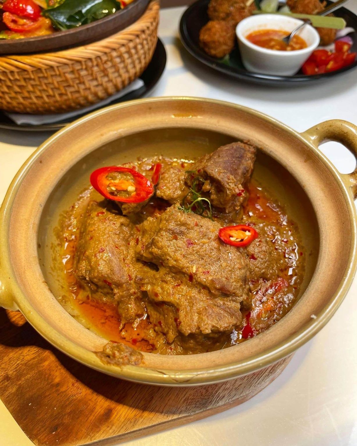 瓦城的新品牌YABI KITCHEN！讓你在這邊嚐遍美味南洋各國料理